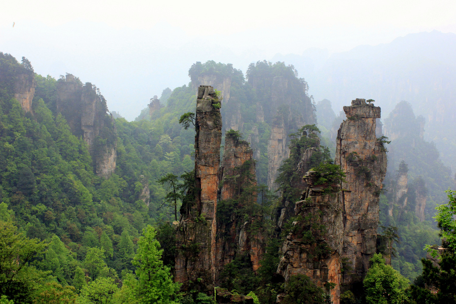 Backpacking in Hunan Province: A Mini-Guide to Zhangjiajie ...