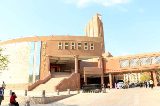 Backpacking in Turpan, Xinjiang | Budget Guide | Backpacking in China