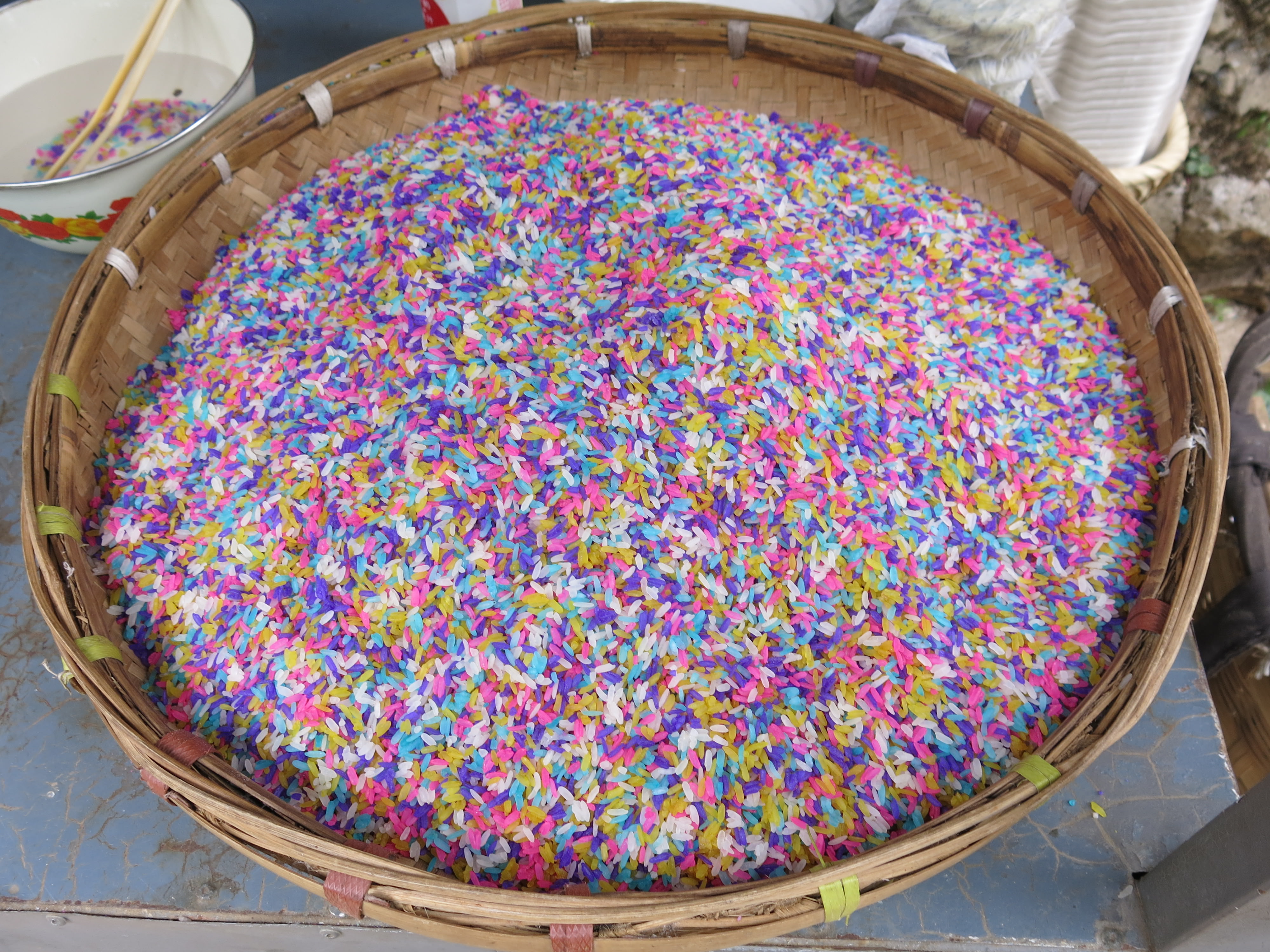 Eating in China: Sweet Coloured Rice in Luoping, Yunnan | Backpacking ...
